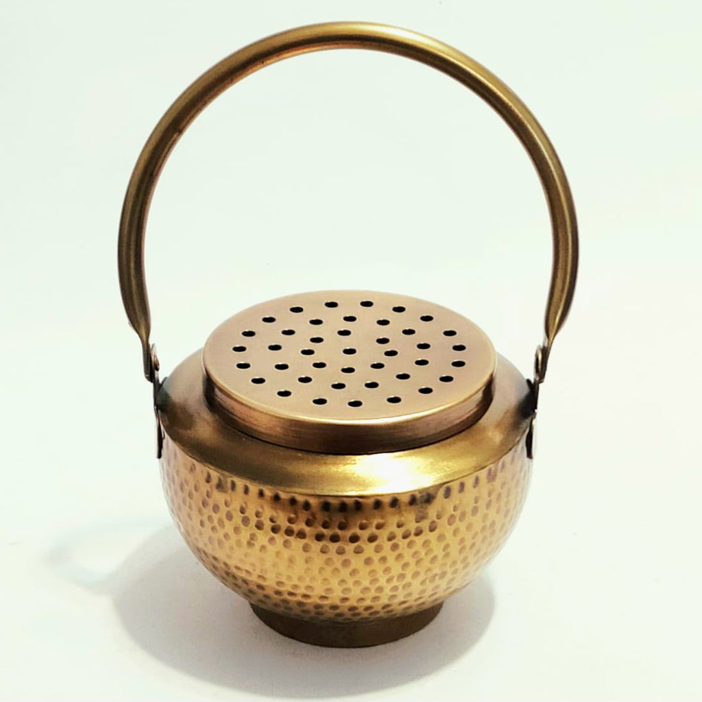 Pooja Dhoop Dani Holder